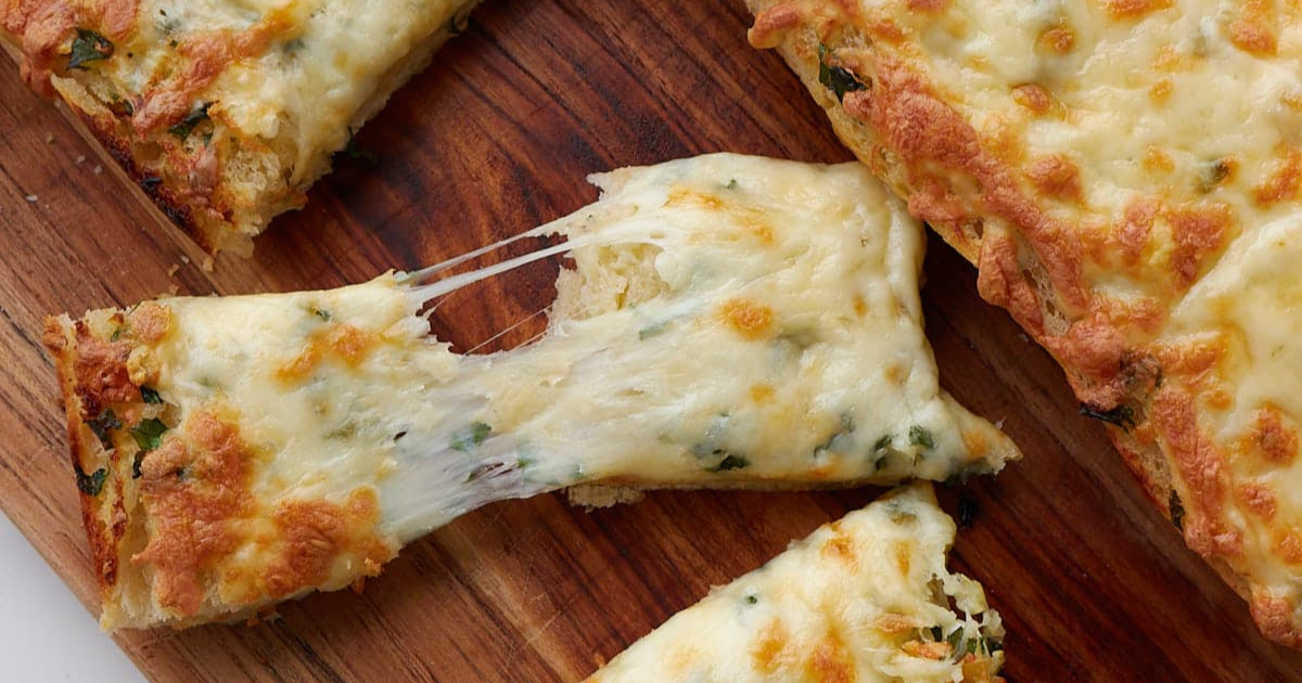 Sourdough Garlic Bread (Ready in 20 minutes!) - Country Roads Sourdough